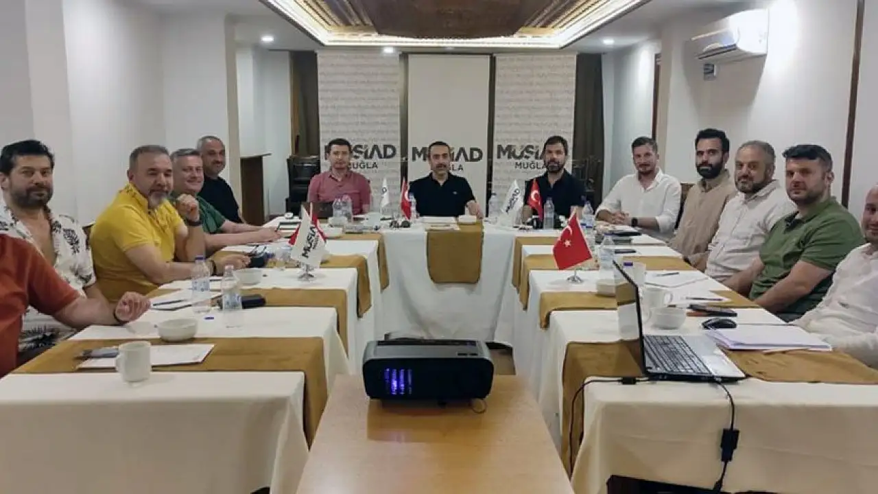 MÜSİAD'dan şube çalıştayı